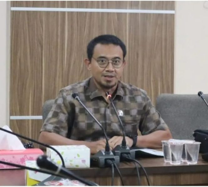 Fraksi PKS Depok, Ade Firmansyah Soroti Krisis Sampah Depok: Usul ...